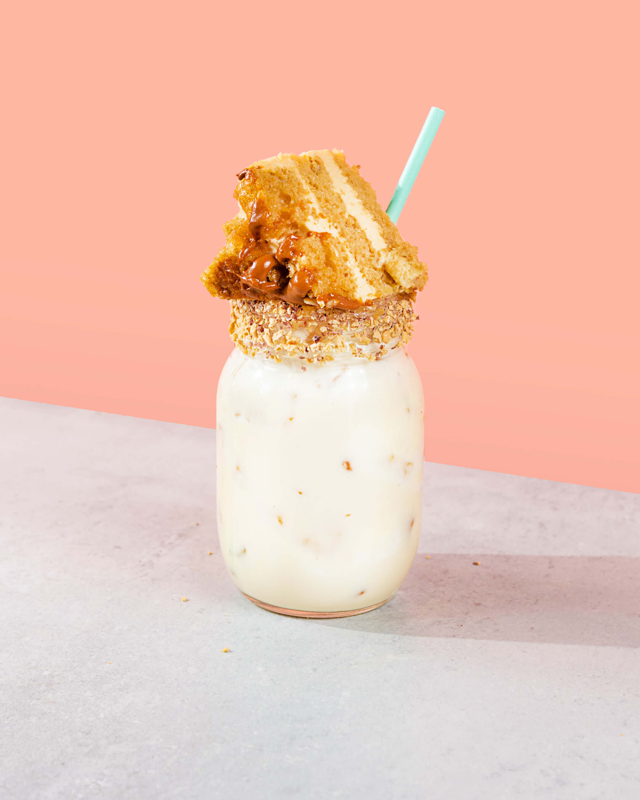 Recette de cocktail - Monsieur Cocktail - lait frappé à l'érable avec ...